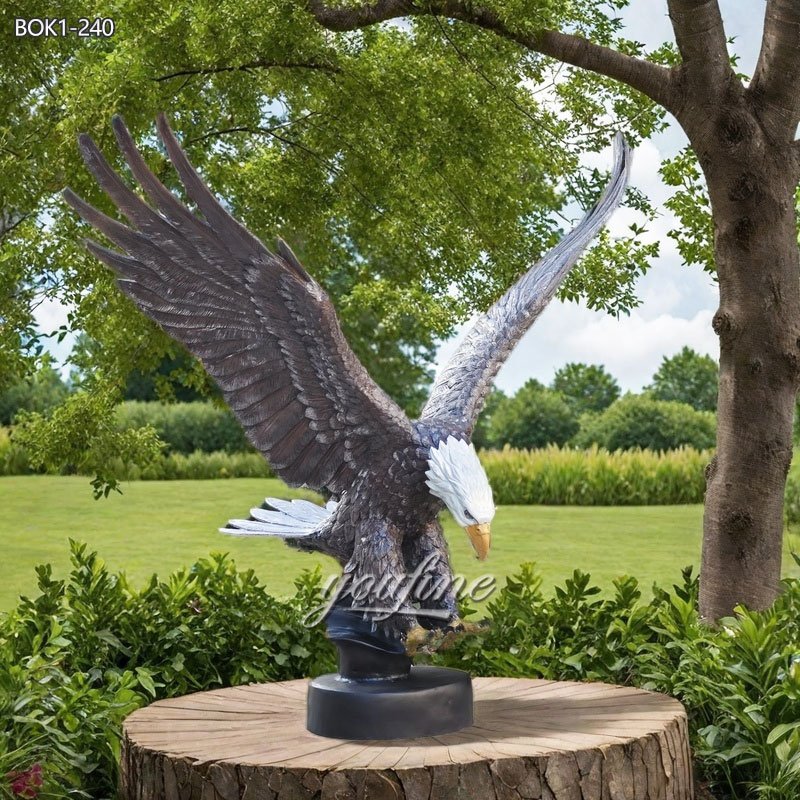 Life Size Bronze Bald Eagle Garden Statue